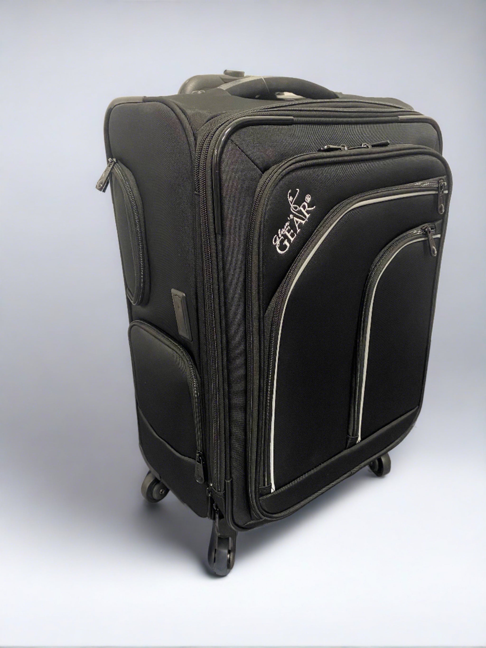 Solo™ Carry-On with uHide® Extendable Garment Rack – Glamr Gear Canada